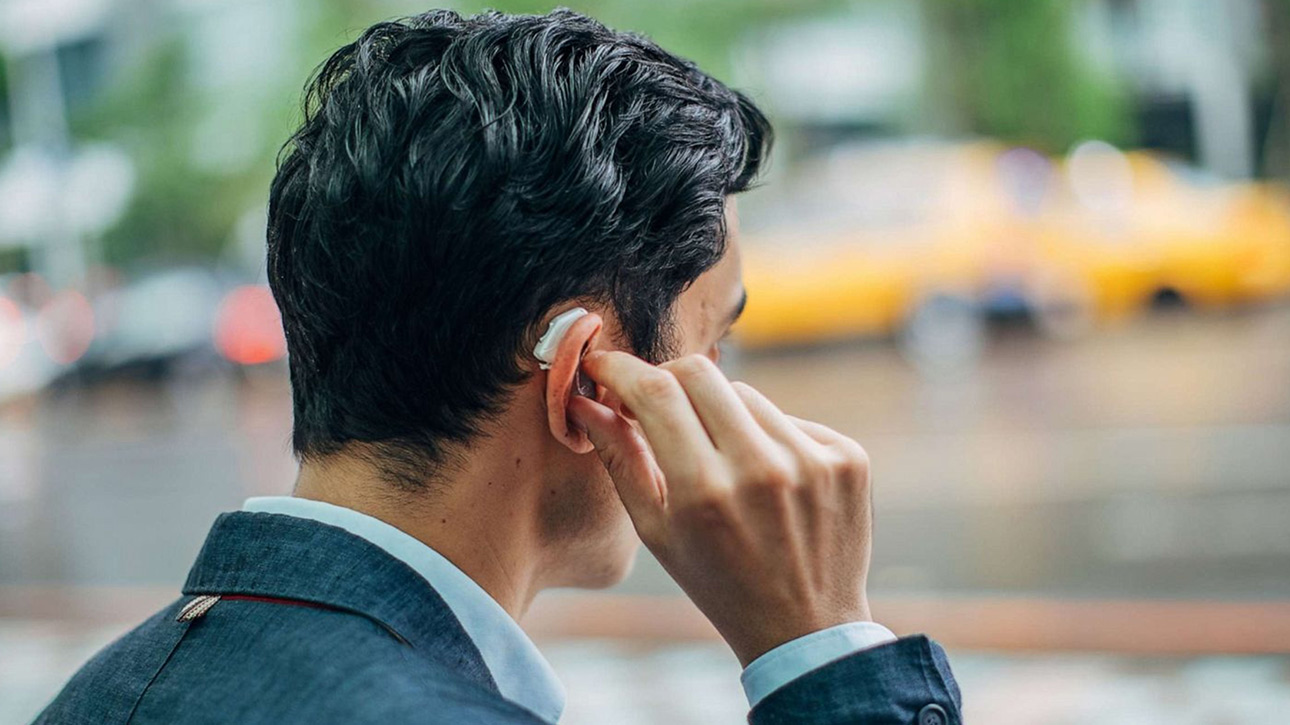 Types of Hearing Aids: A Comprehensive Guide to Your Options - Florida ...